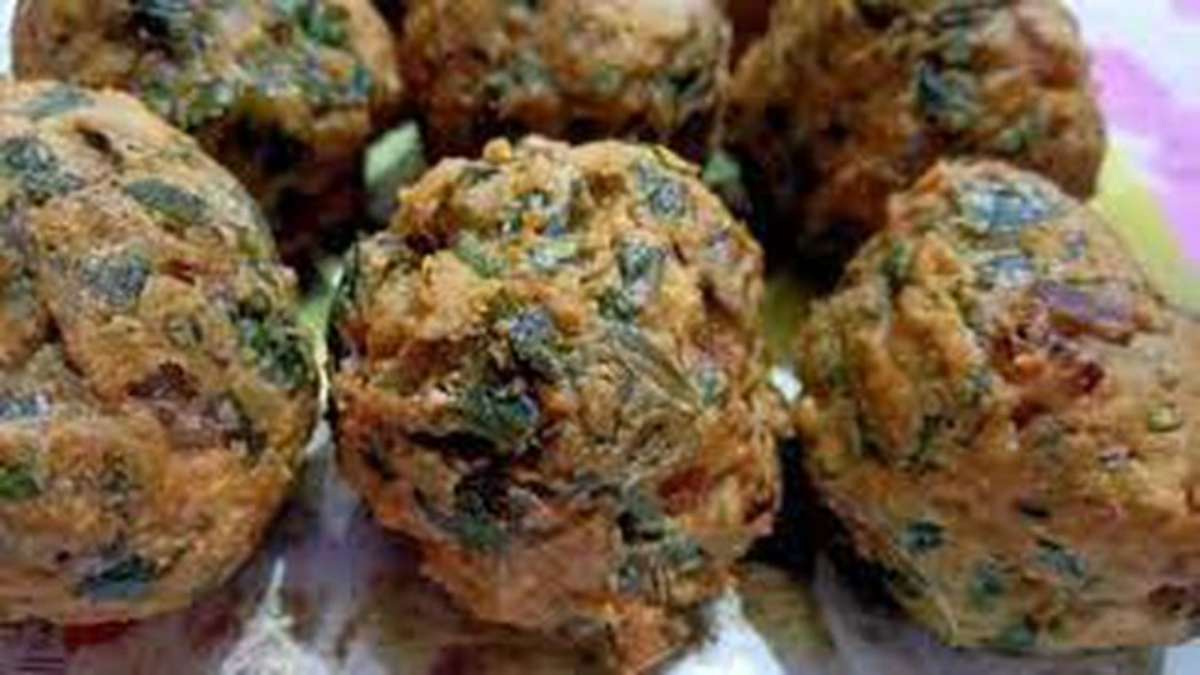 கீரையில் போண்டா செய்யலாமா? இதோ ரெசிபி டிப்ஸ் உங்களுக்காக! | tips for ...