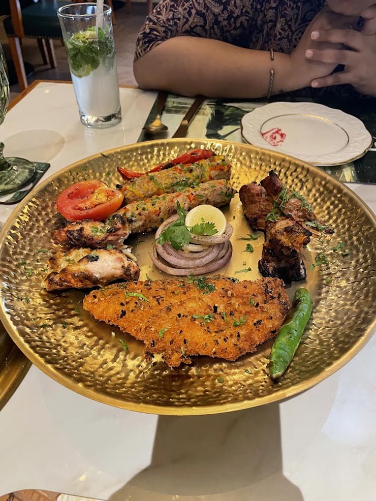 Indulge In Authentic North Indian Dishes At RAAG Restaurant | Herzindagi
