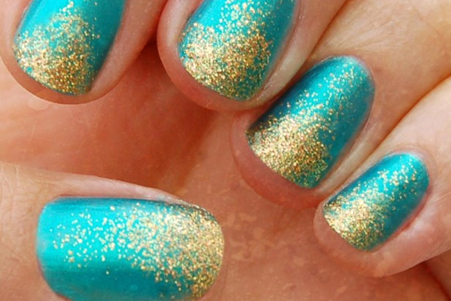 Hartalika Teej 2024 Nail Fashion: हरतालिका तीज पर साड़ी से लेकर सूट के ...