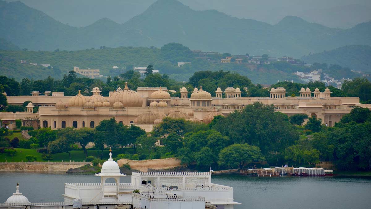 Udaipur Travel Guide: How To Reach, Places To Visit, And More; Details ... Udaipur Travel Guide: How To Reach, Places To Visit, And More; Details ...