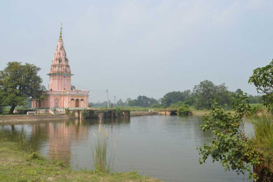 Ayodhya Travel: अयोध्या में स्थित इन शिव मंदिर के दर्शन मात्र से सभी ...