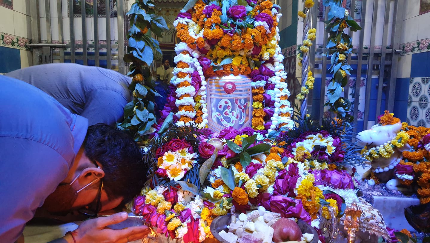 कैसे इस मंदिर में पांडवों ने बसाया था शिव परिवार? जानें | interesting ...