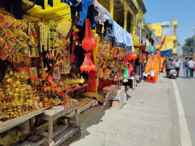 Markets In Ayodhya: राम मंदिर दर्शन के लिए अयोध्या जा रहे हैं, तो इन ...