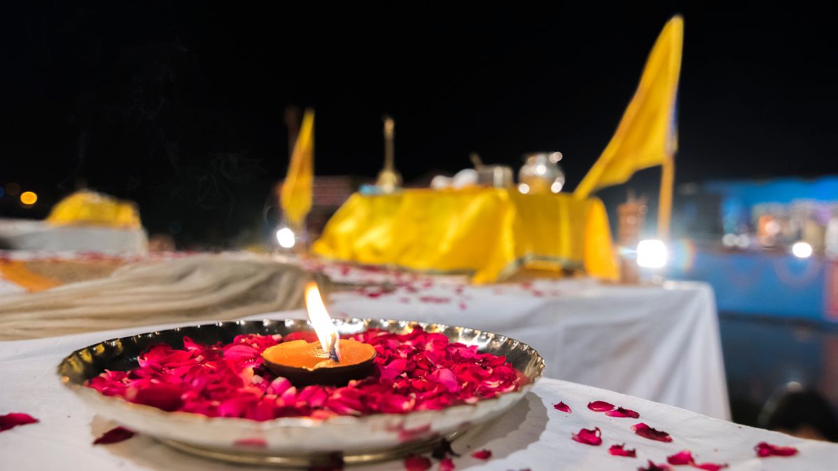 Astro Tips: Expert Tells Us What You Should Do With Ash Of Lamp After ...