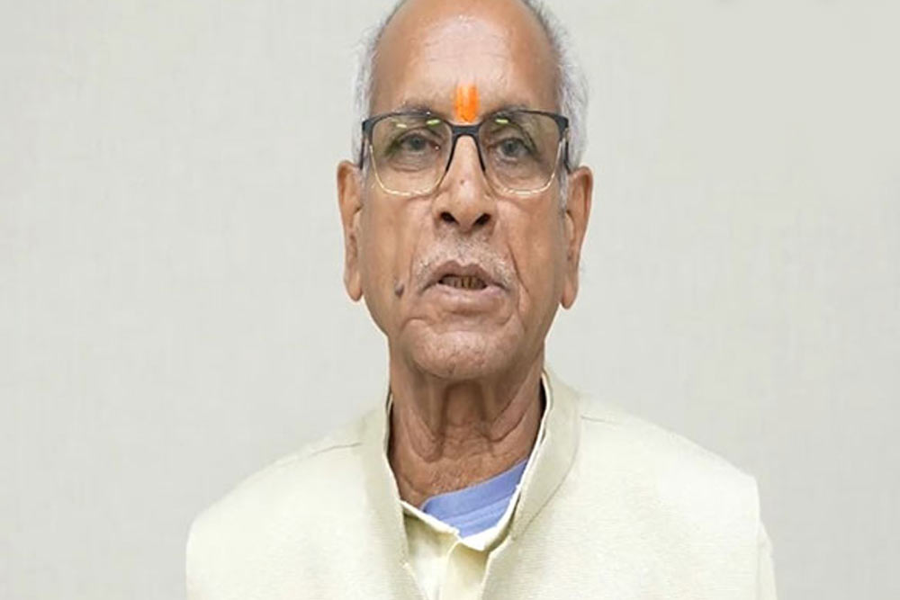 Ram Mandir Ayodhya: कौन हैं चंपत राय जो निभा रहे हैं राम मंदिर निर्माण ...