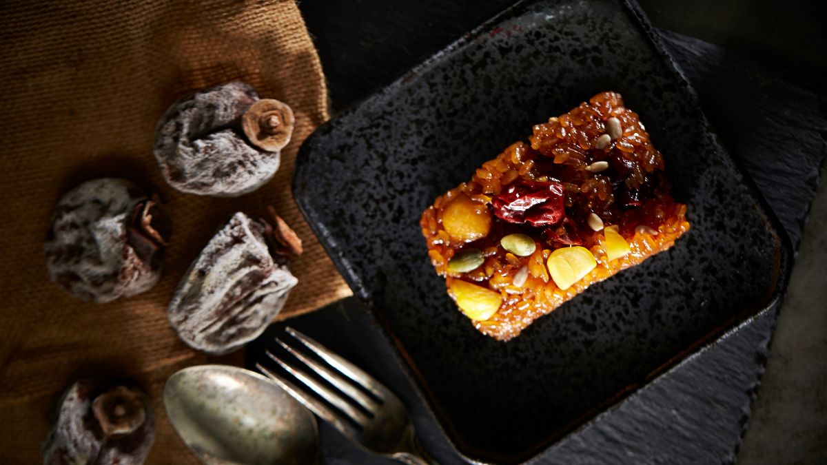 Yaksik Recipe To Get You K-Obsessed: Korean Sweet Rice With Dried Fruit ...