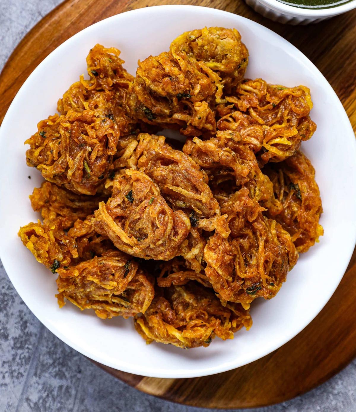 Aloo Lachha Pakora Recipe: Here's How To Make This Crispy Iconically ...