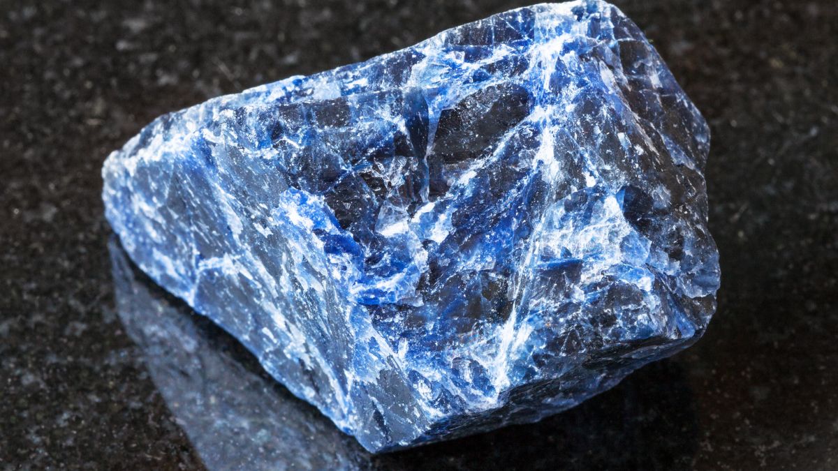 Sodalite Gemstone: Expert Shares Healing Properties, Benefits, And More ...