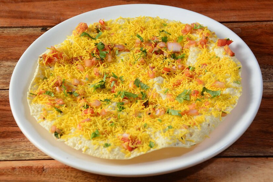 पापड़ खाने के हैं शौकीन तो इन वैरायटी को करें थाली में शामिल | types of ...