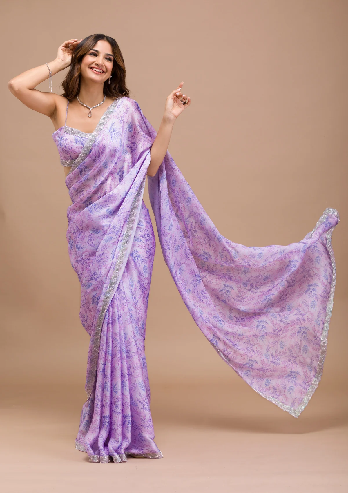 Purple Colour Saree: समर सीजन में ट्राई करें पर्पल कलर साड़ी, देखें ...