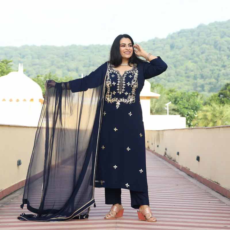 Suit designs Vat Purnima 2024 : वट पूर्णिमा के पावन मौके पर पहनें ये ...