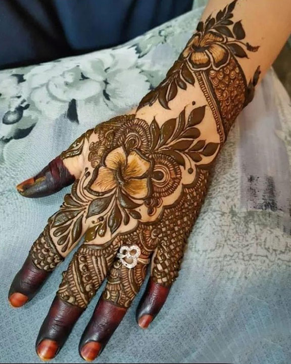 Arabic Mehndi Designs for Nikah: अरेबिक स्टाइल खफिफ मेहंदी की ये ...