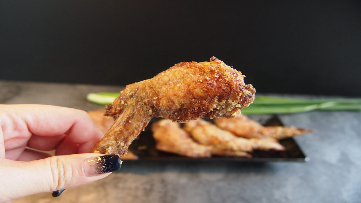 குக் வித் கோமாளியில் அக்‌ஷய் சமைத்த Thai சிக்கன் விங்ஸ் ரெசிபி | cwc akshay kamal thai style ...