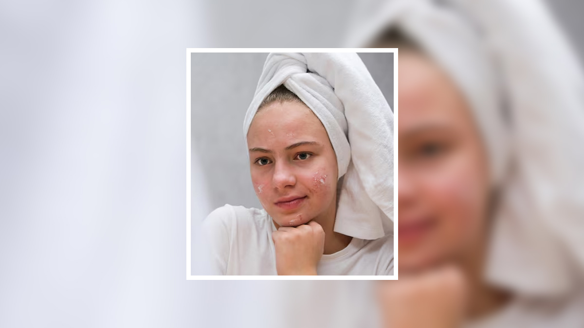 Sensitive Skin: चेहरे की त्वचा सेंसिटिव है, तो बिल्कुल न लगाएं ये ... Sensitive Skin: चेहरे की त्वचा सेंसिटिव है, तो बिल्कुल न लगाएं ये ...