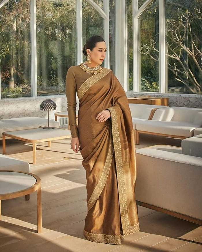 इन कलर के साथ मैच कर अपने आउटफिट में लगाएं गोल्डन गोटा, देखें डिजाइंस ...