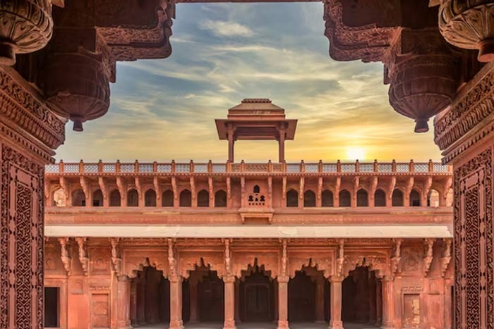 शहरों के नाम में गढ़ क्यों लगाया गया? | why was garh included in the ...