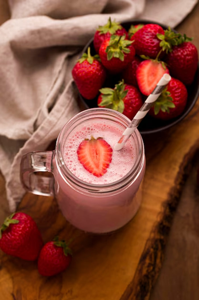 Strawberry Lassi Recipe: Beat The Heat With This Refreshing Creamy ...