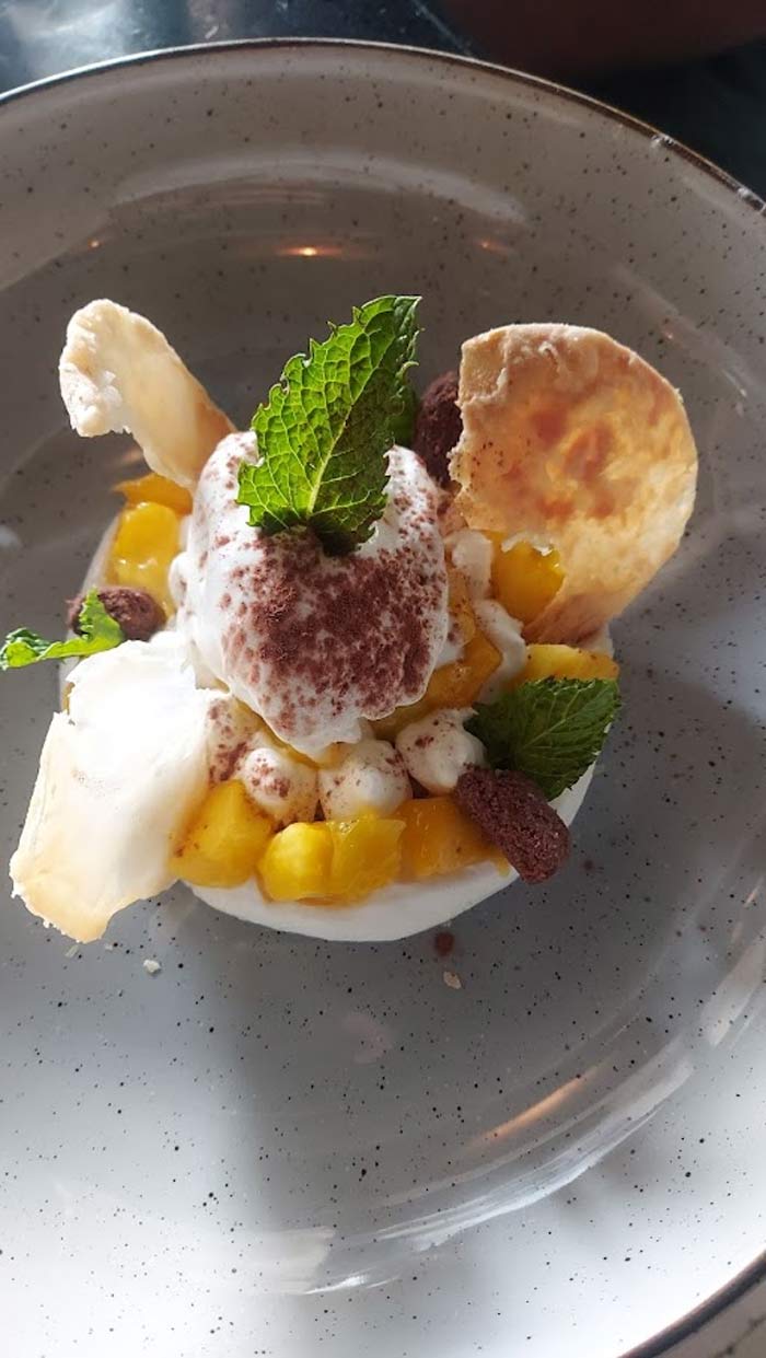 HZ Food Review: Is One8 Commune's Mango Fiesta Worth Exploring? Dive ...