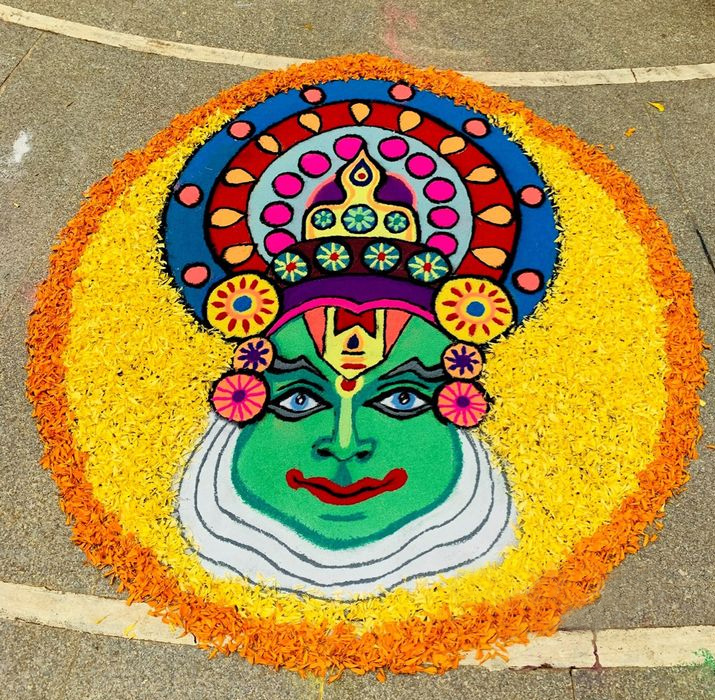 Onam Pookalam Kathakali Rangoli Design: ओणम के शुभ अवसर पर आपके घर की ...