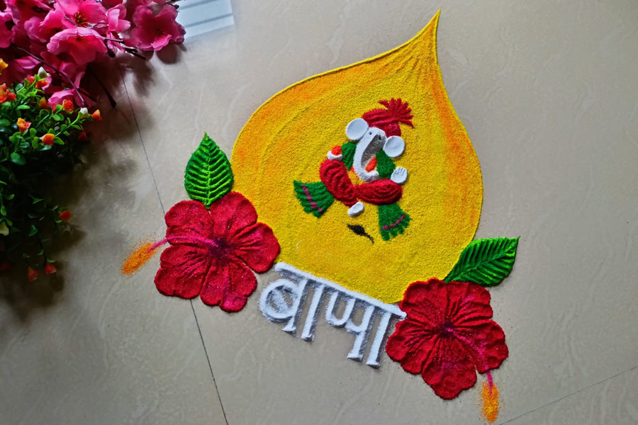 Ganesh Utsav 2024 Rangoli Designs: गणेश उत्सव पर घर के मंदिर में बनाएं ...