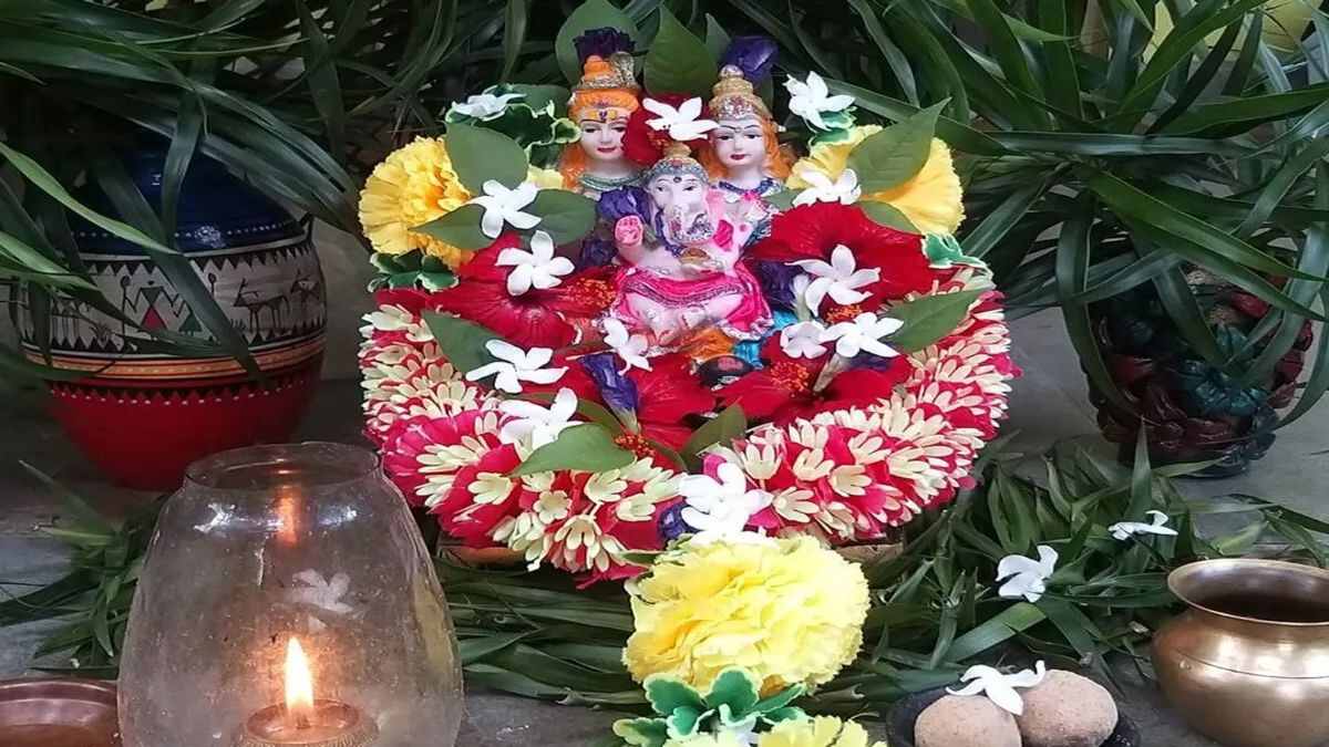 Hartalika Teej 2023: आज हरतालिका तीज पर करें शिव जी की आरती और ये विशेष ...