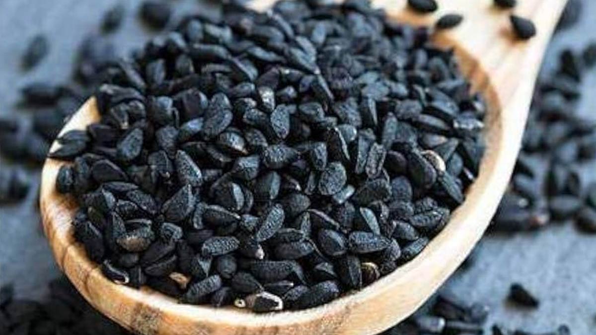 Wonderful Benefits Of Kalonji Or Black Seed Oil For Hair HerZindagi