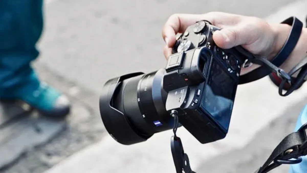 Best Mirrorless Cameras For Stunning Wedding Photography