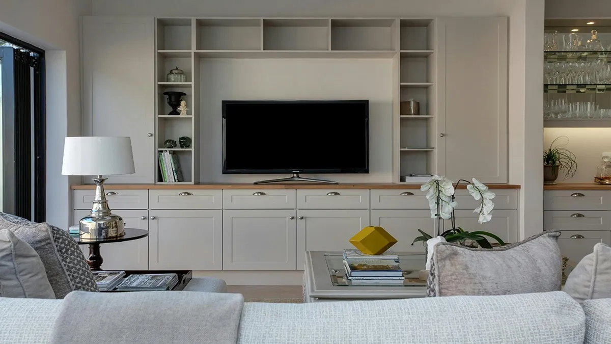 How To Choose The Right 55-Inch TV For Your Needs?