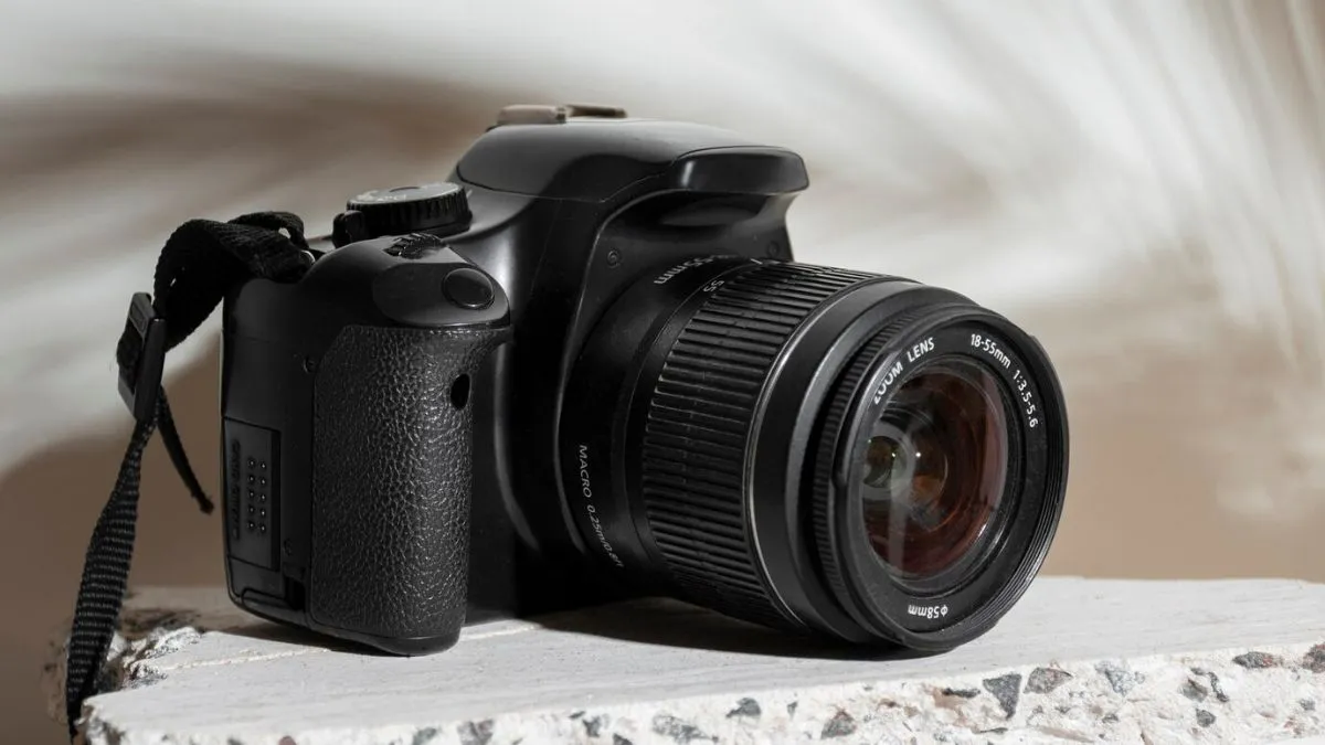 Best DSLR Camera Under 1 Lakh: For Crisp, Clear, & Stunning Photos