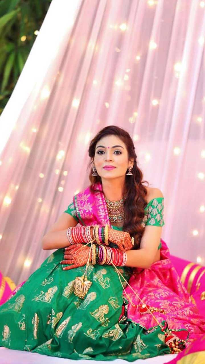 Alka Yagnik Daughter Photos