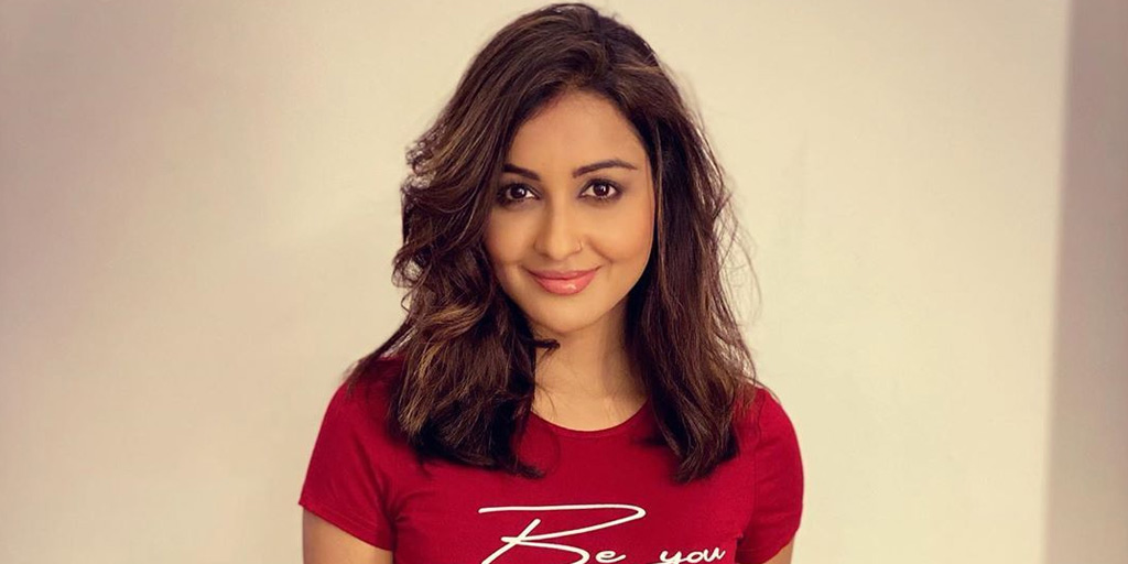 अनुपमा की माया के वेस्टर्न लुक्स हैं कमाल