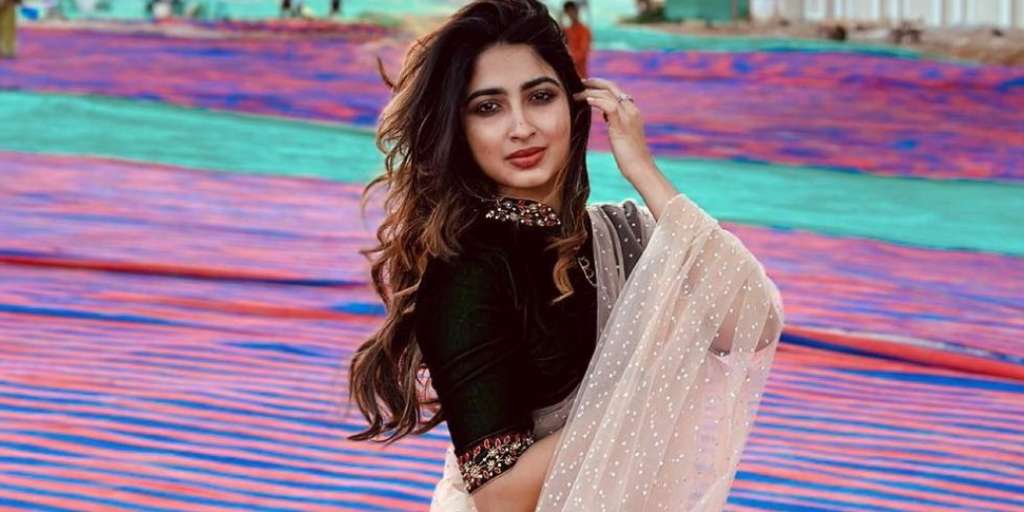 Saree Ideas From Saanya Iyer