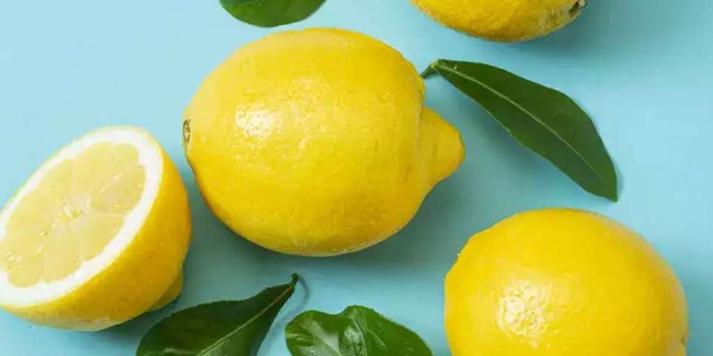 नींबू से जुड़े अमेजिंग हैक्स जानें