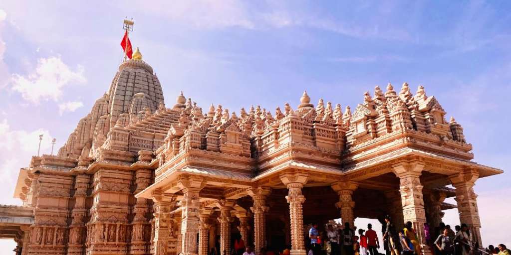 Top 6 Famous Temples You Can Visit In Delhi During Navratri