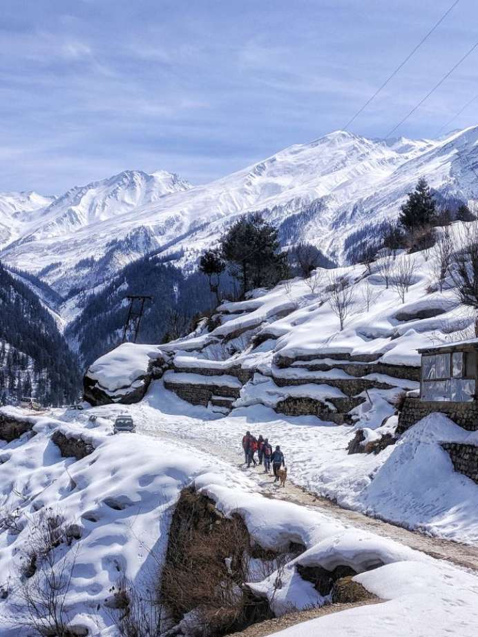 7 Unusual Places To Visit In Manali That Couples Can Explore!