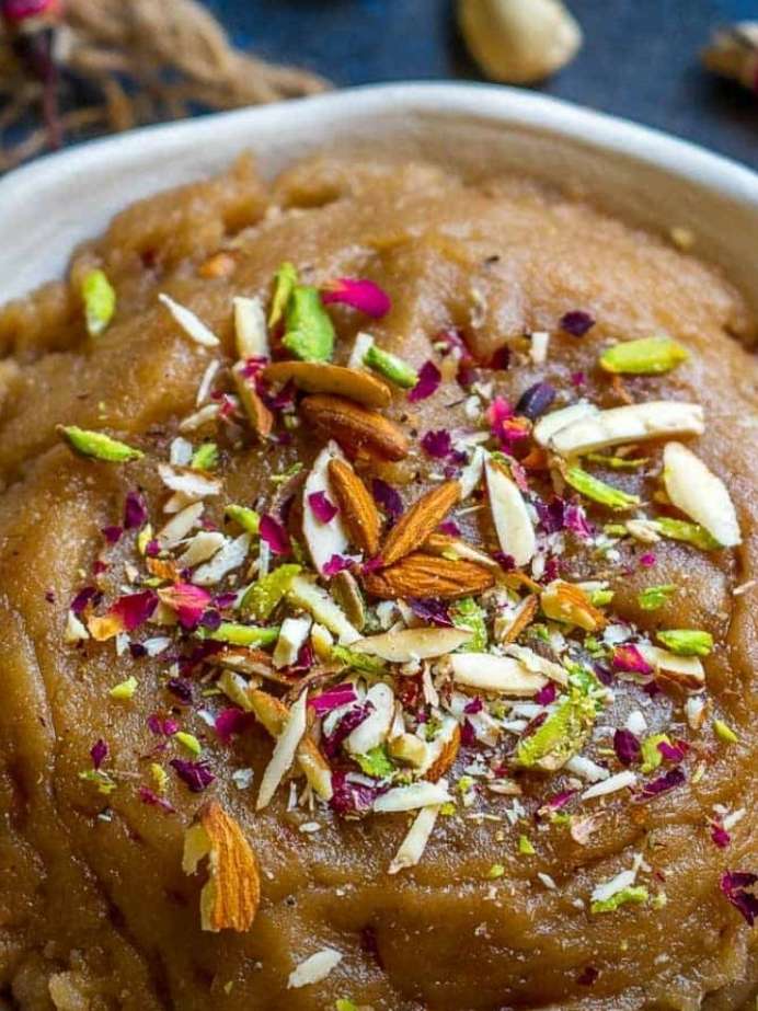 6 Simple Steps To Make Atta Halwa For Sunday Breakfast