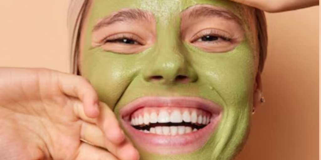 तुलसी के पत्ते पीसकर चेहरे पर लगाने से क्या होता है?