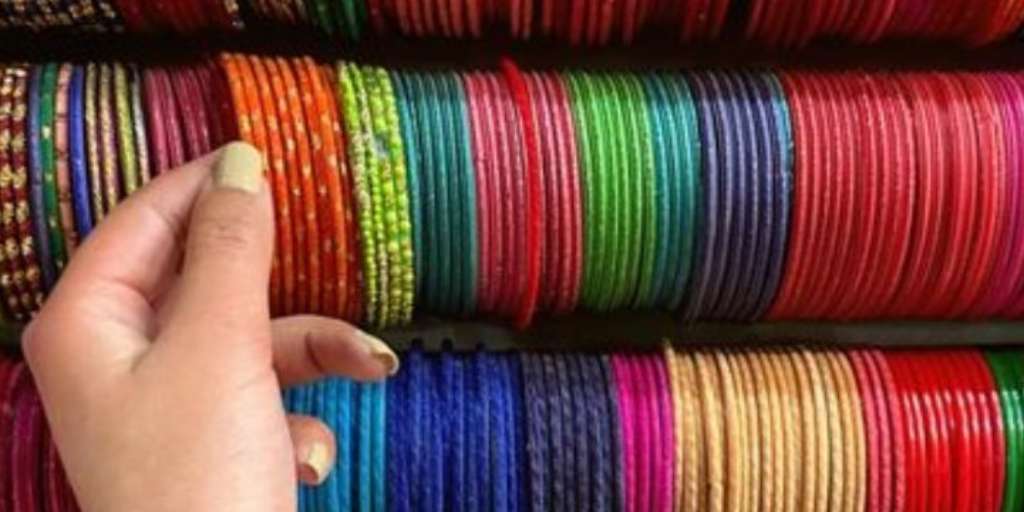 7 Trendy Multicoloured Bangles To Flaunt With Sarees This Festive Season