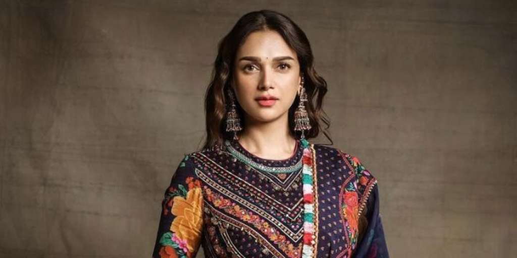 6 Easy Hairstyles By Aditi Rao Hydari For Chhath Puja