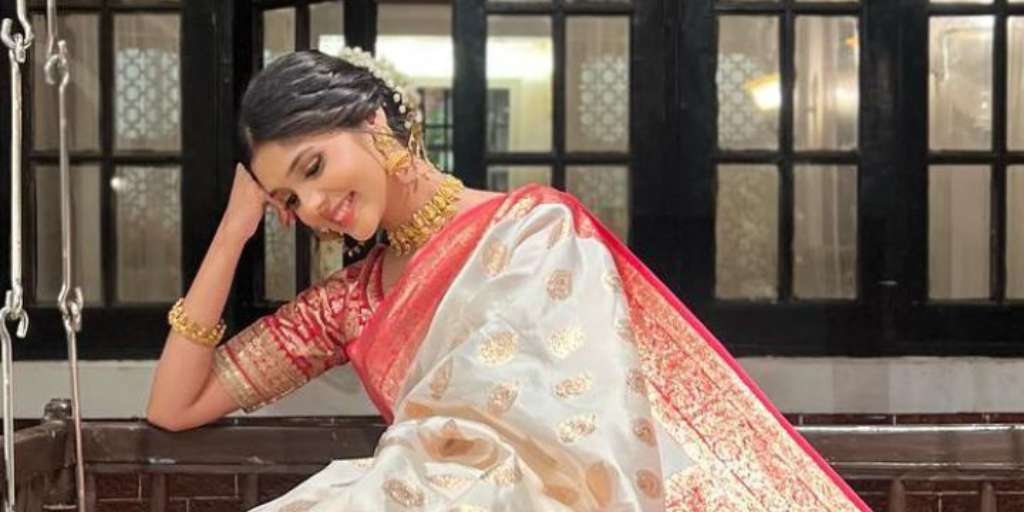 6 Beautiful Ethnic Looks Of Pranali Rathod To Recreate For Monsoon Wedding