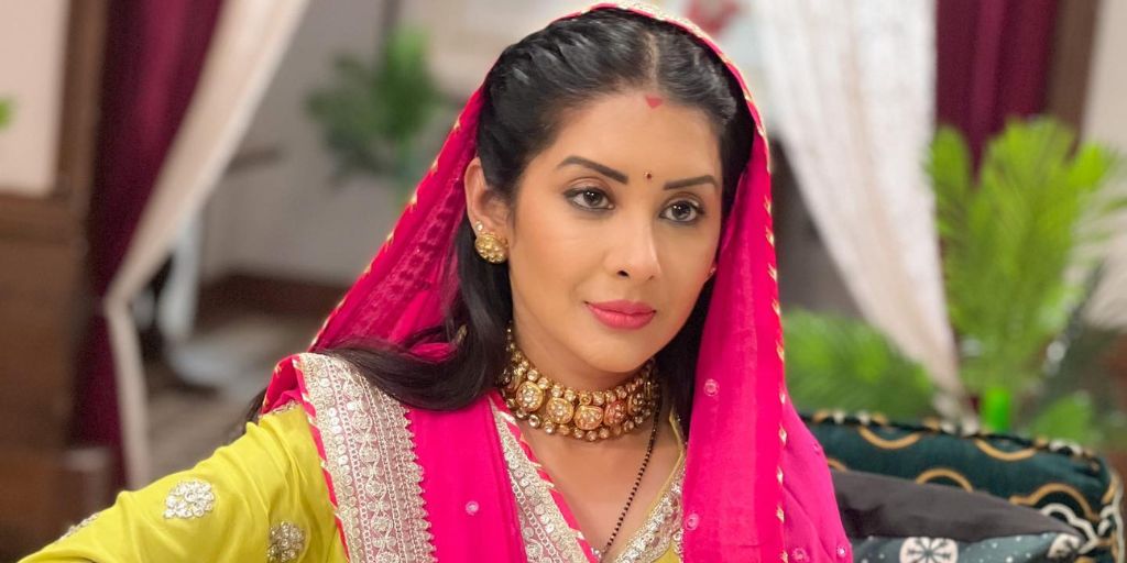 5 Times Simran Khanna Aced Ethnic Fashion